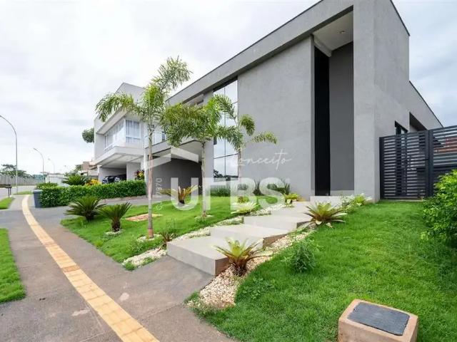 Casa / Sobrado em Condomínio para Venda em Goiânia/GO Residencial Goiânia Golfe Clube 4 Quartos