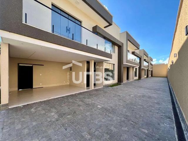 Casa / Sobrado em Condomínio para Venda em Goiânia/GO Santa Genoveva 3 Quartos