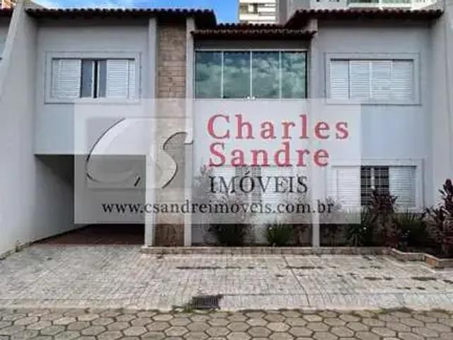 Casa / Sobrado em Condomínio para Venda em Goiânia/GO Setor Bueno 3 Quartos