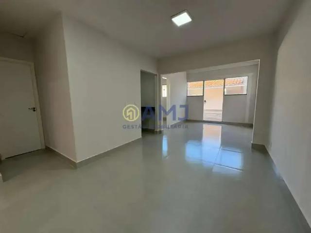 Casa / Sobrado em Condomínio para Venda em Goiânia/GO Setor Orientville 3 Quartos