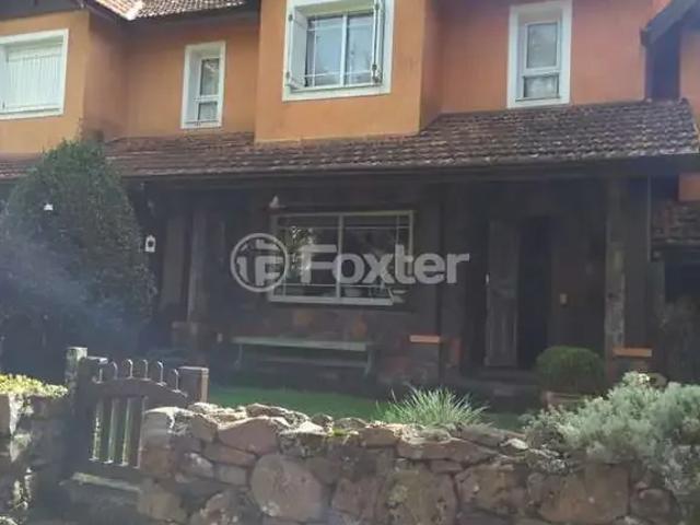 Casa / Sobrado em Condomínio para Venda em Gramado/RS Vila Suiça 3 Quartos