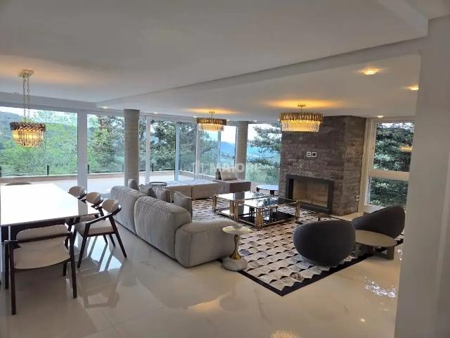 Casa / Sobrado em Condomínio para Venda em Gramado/RS Aspen 5 Quartos