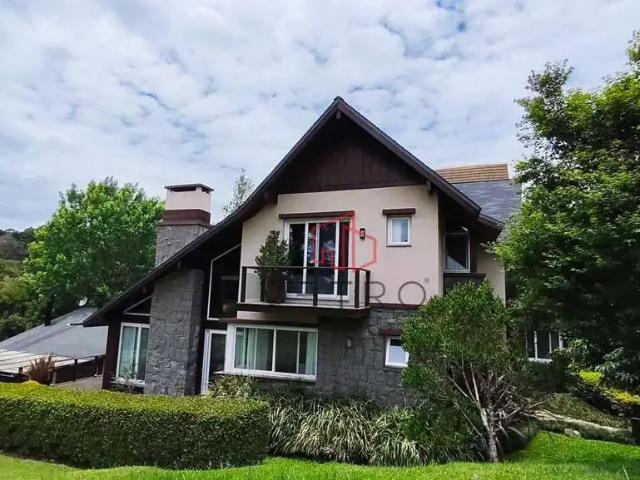 Casa / Sobrado em Condomínio para Venda em Gramado/RS Planalto 4 Quartos