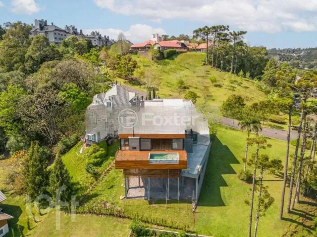 Casa / Sobrado em Condomínio para Venda em Gramado/RS Planalto 4 Quartos