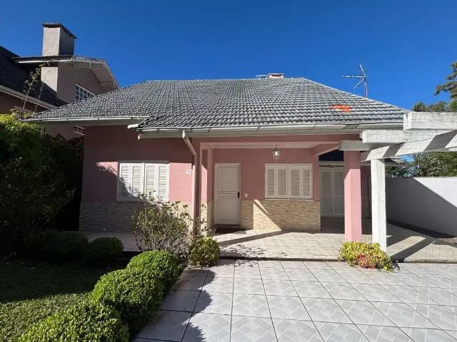 Casa / Sobrado em Condomínio para Venda em Gramado/RS Planalto 3 Quartos