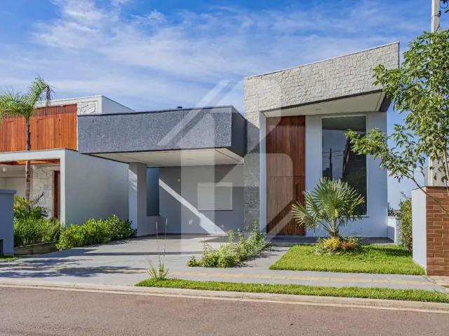 Casa / Sobrado em Condomínio para Venda em Gravataí/RS Centro 4 Quartos