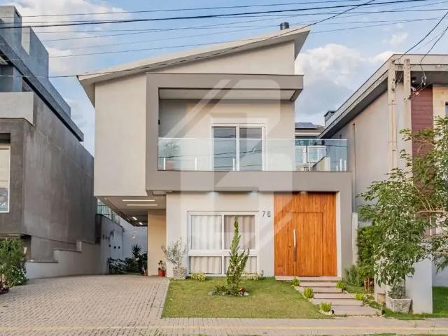 Casa / Sobrado em Condomínio para Venda em Gravataí/RS Centro 4 Quartos