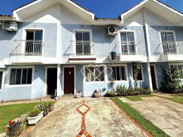 Casa / Sobrado em Condomínio para Venda em Gravataí/RS Barnabé 2 Quartos