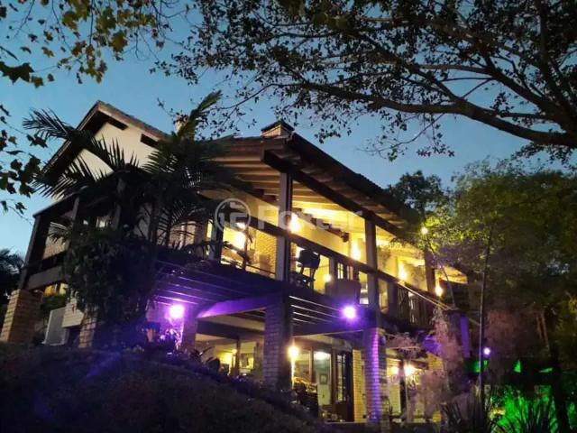 Casa / Sobrado em Condomínio para Venda em Gravataí/RS Paragem dos Verdes Campos 4 Quartos