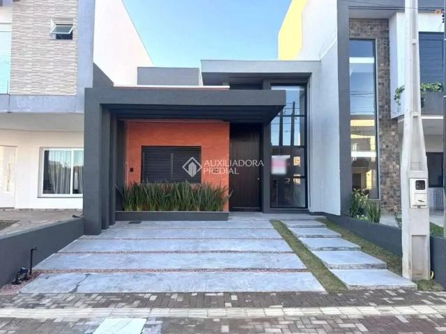 Casa / Sobrado em Condomínio para Venda em Gravataí/RS Parque da Matriz 3 Quartos