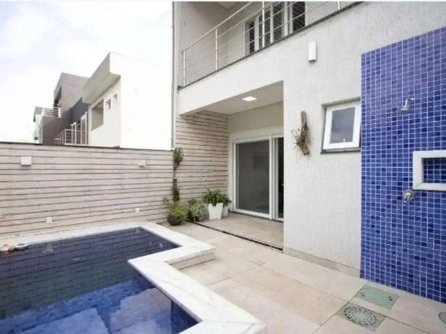 Casa / Sobrado em Condomínio para Venda em Gravataí/RS Passo da Caveira 3 Quartos