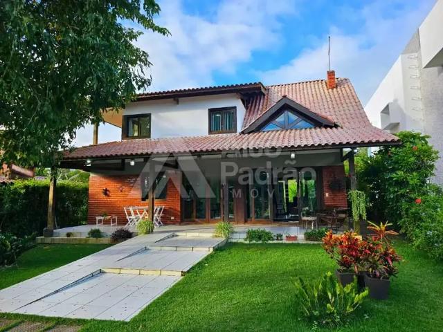 Casa / Sobrado em Condomínio para Venda em Gravatá/PE Alpes Suiços 4 Quartos
