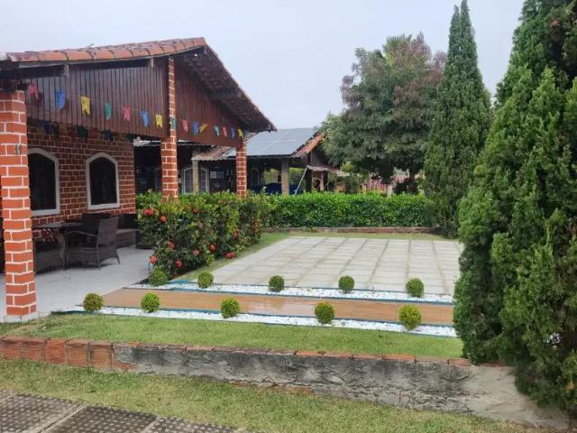 Casa / Sobrado em Condomínio para Venda em Gravatá/PE Cruzeiro 3 Quartos