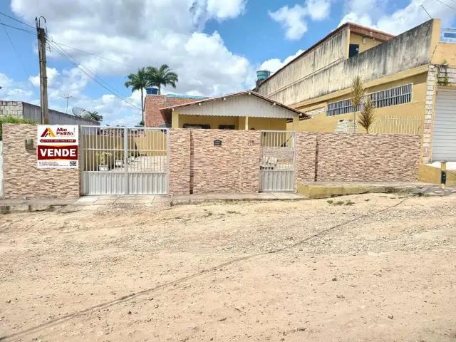 Casa / Sobrado em Condomínio para Venda em Gravatá/PE Nossa Senhora das Graças 3 Quartos