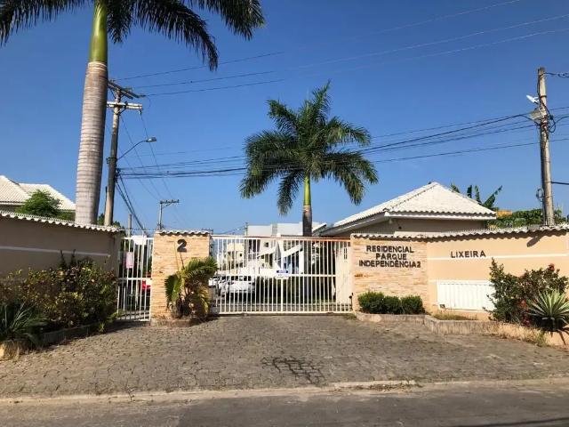 Casa / Sobrado em Condomínio para Venda em Itaguaí/RJ Parque Independência 3 Quartos