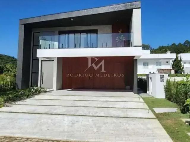 Casa / Sobrado em Condomínio para Venda em Itajaí/SC Balneário Santa Clara 5 Quartos
