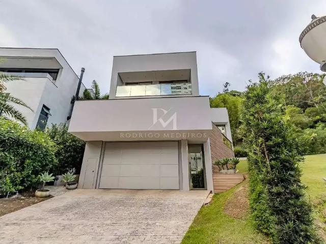 Casa / Sobrado em Condomínio para Venda em Itajaí/SC Balneário Santa Clara 3 Quartos