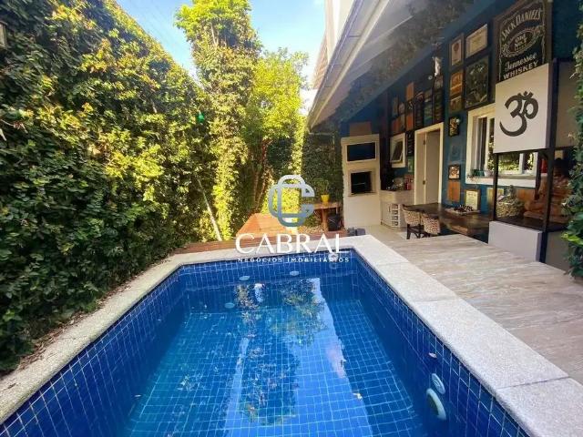 Casa / Sobrado em Condomínio para Venda em Itajaí/SC Dom Bosco 3 Quartos
