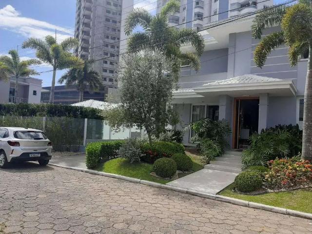 Casa / Sobrado em Condomínio para Venda em Itajaí/SC Dom Bosco 3 Quartos