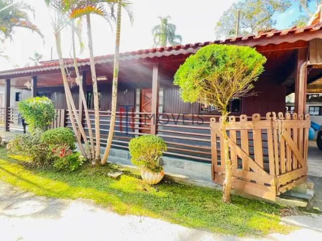 Casa / Sobrado em Condomínio para Venda em Itapecerica da Serra/SP Potuverá 3 Quartos