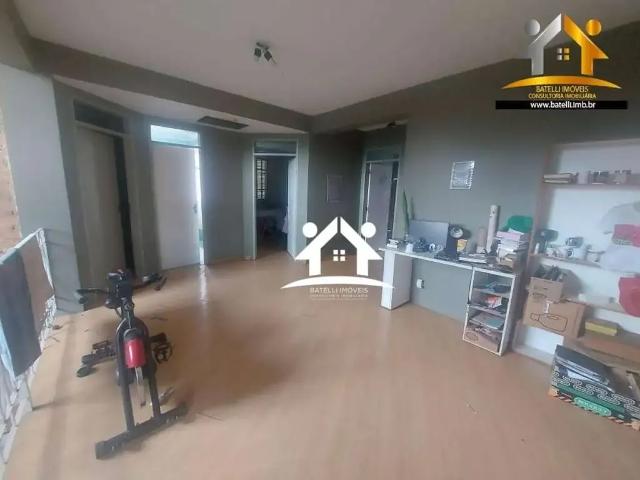 Casa / Sobrado em Condomínio para Venda em Itapevi/SP Condomínio Refúgio dos Pinheiros 4 Quartos