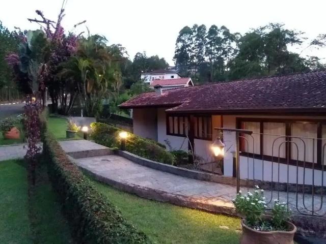Casa / Sobrado em Condomínio para Venda em Itapevi/SP Condomínio Refúgio dos Pinheiros 3 Quartos