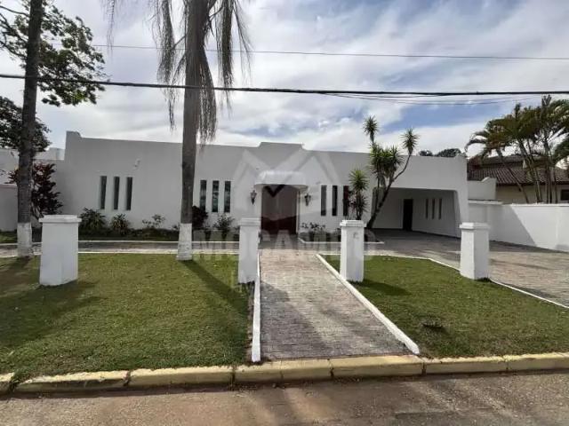 Casa / Sobrado em Condomínio para Venda em Itatiba/SP Bairro do Engenho 4 Quartos