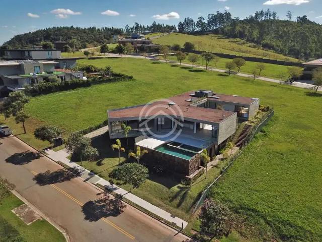Casa / Sobrado em Condomínio para Venda em Itatiba/SP Capela do Barreiro 5 Quartos