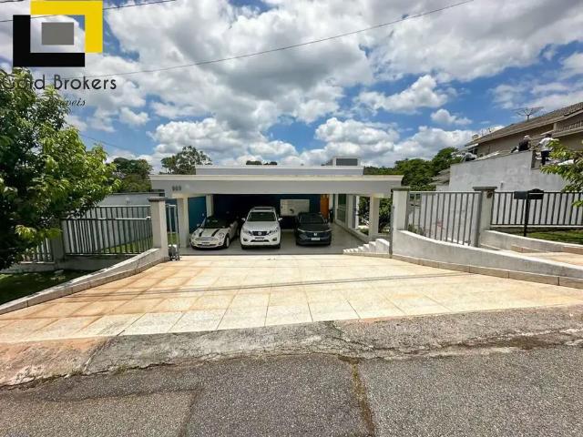 Casa / Sobrado em Condomínio para Venda em Itatiba/SP Parque da Fazenda 4 Quartos