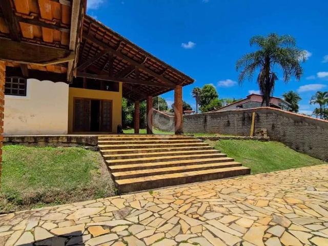 Casa / Sobrado em Condomínio para Venda em Itatiba/SP Parque da Fazenda 4 Quartos