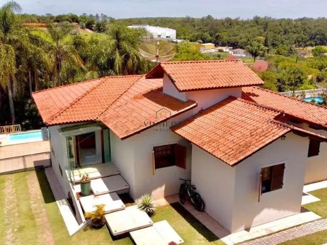 Casa / Sobrado em Condomínio para Venda em Itatiba/SP Parque da Fazenda 4 Quartos