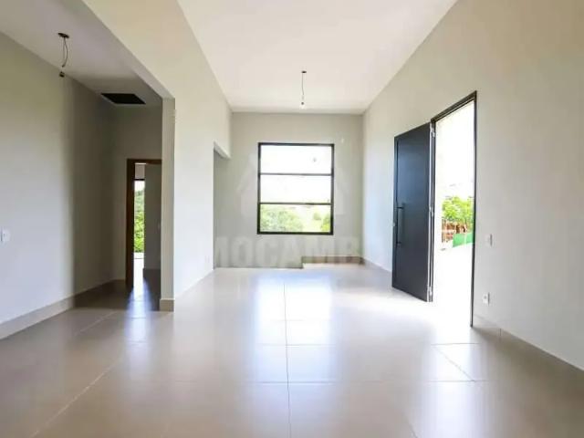 Casa / Sobrado em Condomínio para Venda em Itatiba/SP Reserva Santa Rosa 3 Quartos