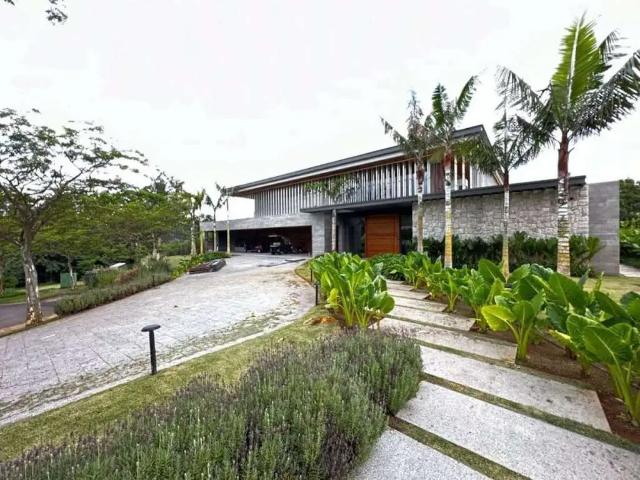 Casa / Sobrado em Condomínio para Venda em Itupeva/SP Centro 5 Quartos