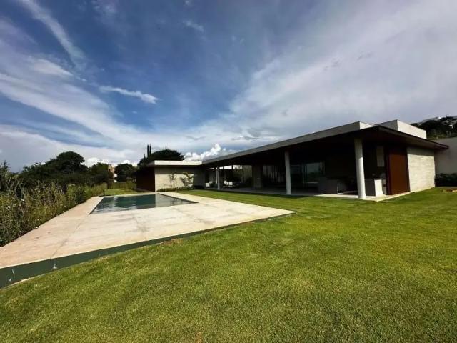Casa / Sobrado em Condomínio para Venda em Itupeva/SP Centro 6 Quartos