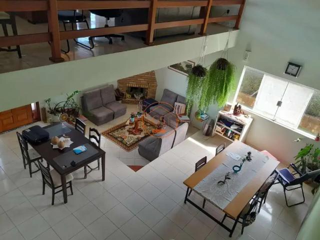 Casa / Sobrado em Condomínio para Venda em Itupeva/SP Colinas de Inhandjara 3 Quartos
