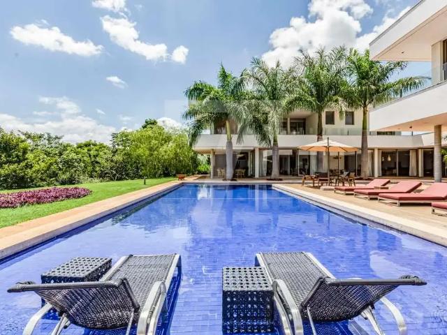 Casa / Sobrado em Condomínio para Venda em Itupeva/SP Fazenda da Grama 8 Quartos
