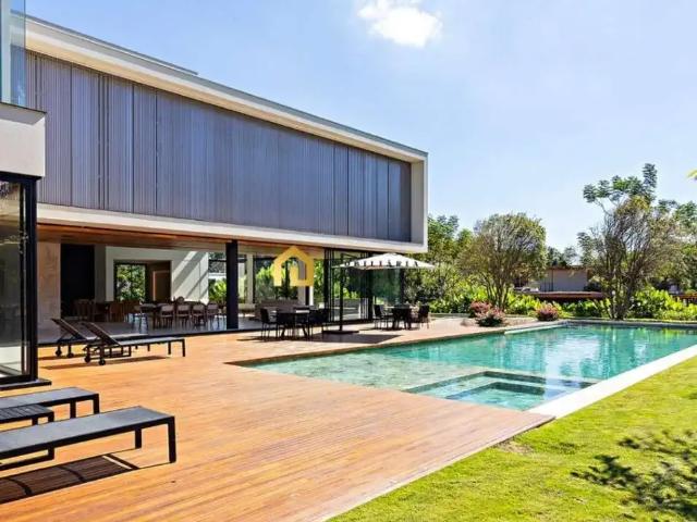 Casa / Sobrado em Condomínio para Venda em Itupeva/SP Prata 6 Quartos