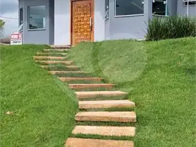 Casa / Sobrado em Condomínio para Venda em Itupeva/SP Residencial dos Lagos 3 Quartos
