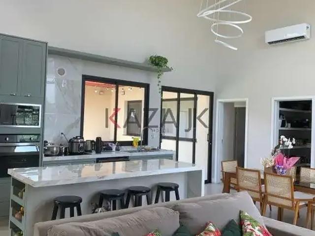 Casa / Sobrado em Condomínio para Venda em Itupeva/SP Residencial Montes Claros 6 Quartos