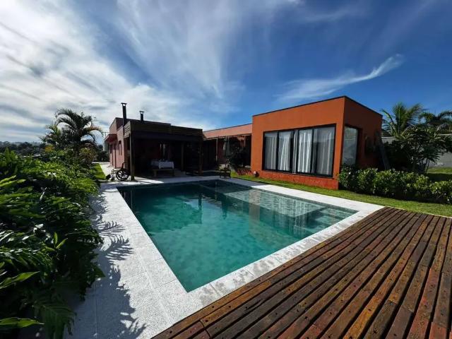 Casa / Sobrado em Condomínio para Venda em Itupeva/SP Santa Eliza 4 Quartos