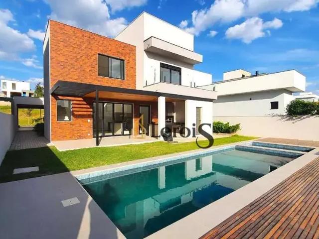 Casa / Sobrado em Condomínio para Venda em Itu/SP Bairro do Pinheiro 4 Quartos