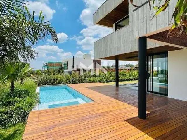 Casa / Sobrado em Condomínio para Venda em Itu/SP Bairro do Pinheiro 4 Quartos