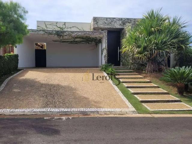 Casa / Sobrado em Condomínio para Venda em Itu/SP Bairro do Pinheiro 3 Quartos