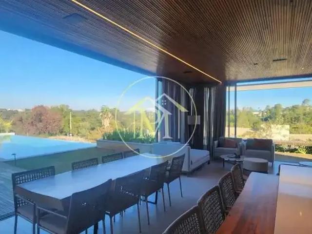 Casa / Sobrado em Condomínio para Venda em Itu/SP Condomínio Terras de São José 5 Quartos
