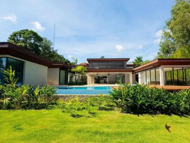 Casa / Sobrado em Condomínio para Venda em Itu/SP Condomínio Terras de São José 6 Quartos