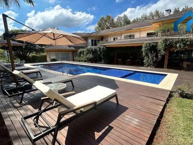 Casa / Sobrado em Condomínio para Venda em Itu/SP Condomínio Terras de São José 6 Quartos
