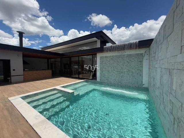 Casa / Sobrado em Condomínio para Venda em Itu/SP Jardim Villas do Golf 4 Quartos