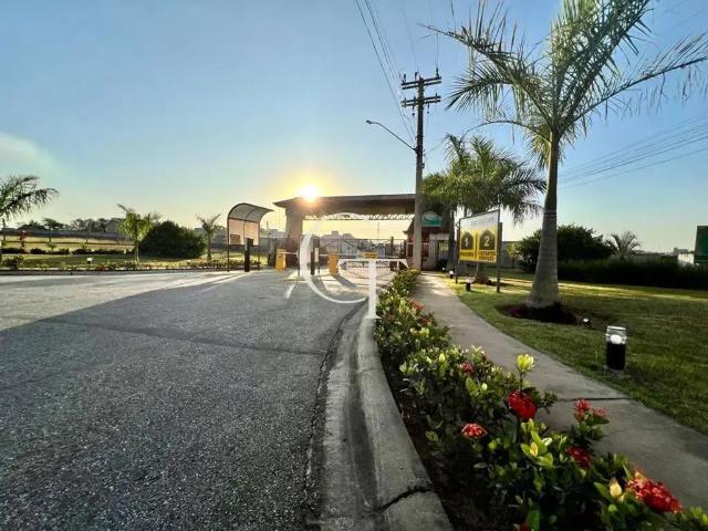 Casa / Sobrado em Condomínio para Venda em Itu/SP Jardim Aeroporto I 3 Quartos