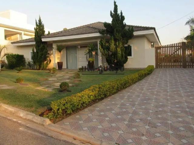 Casa / Sobrado em Condomínio para Venda em Itu/SP Parque Village Castelo 5 Quartos