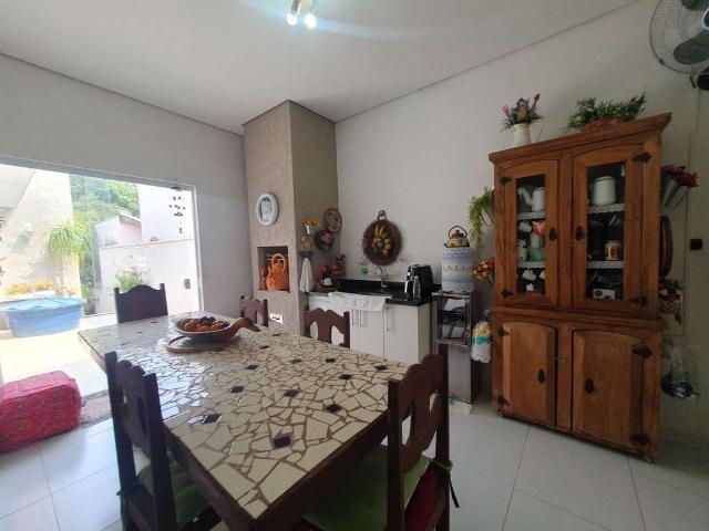 Casa / Sobrado em Condomínio para Venda em Itu/SP Pinheirinho 3 Quartos